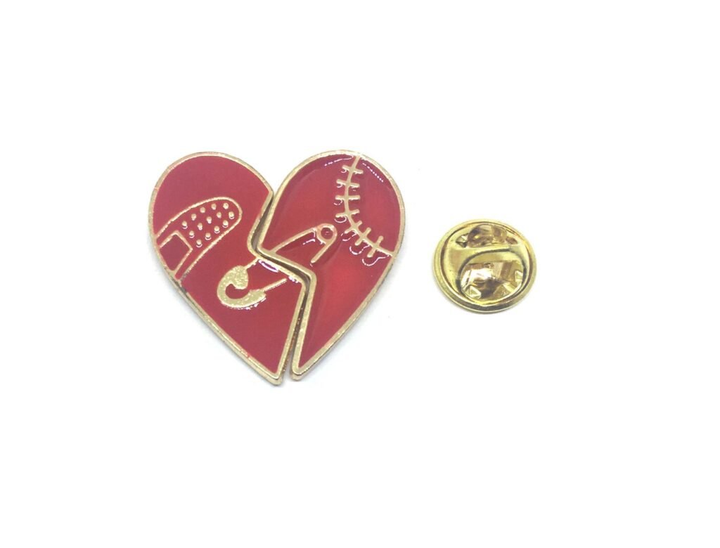 Heart Shaped Pin | FINOX